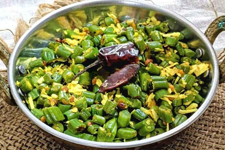 Beans Poriyal | Beans Palya (Green Beans Stir Fry with Coconut ...
