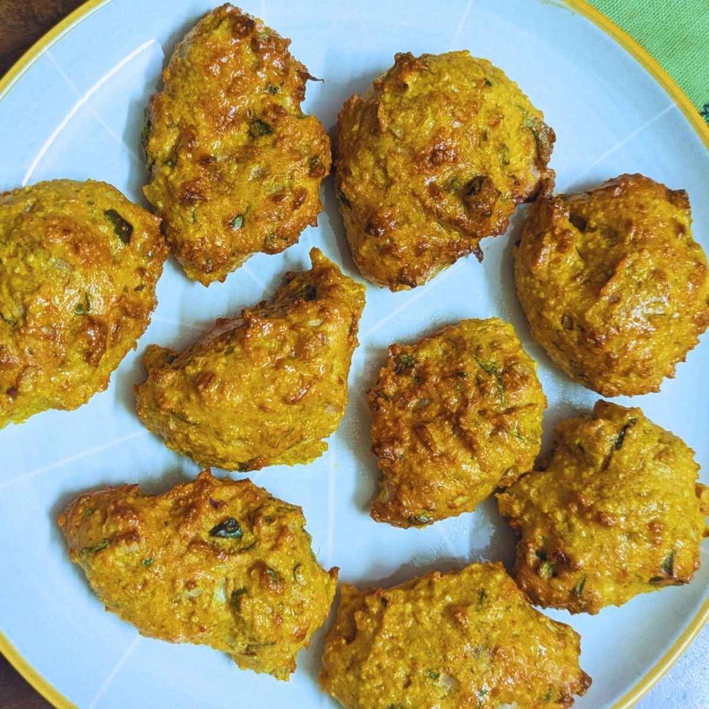 Air Fryer Moong Dal Pakora - Rachna cooks